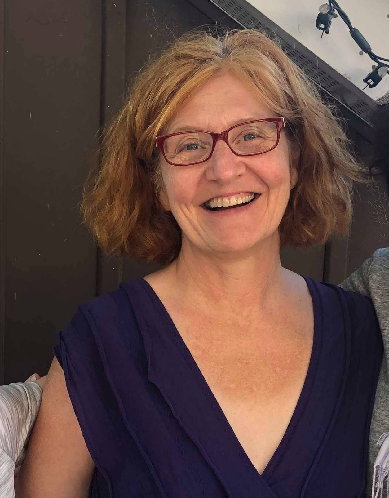 Alison Laurie Neilson - NOVA FCSH